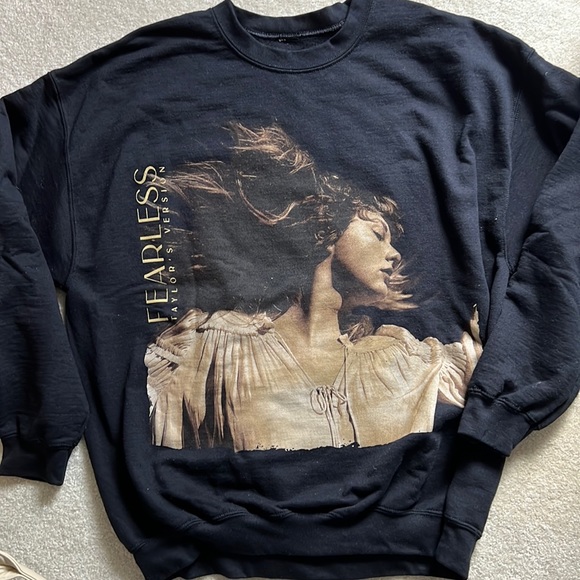 Taylor Swift | Tops | Nwot Fearless Tv Sweater | Poshmark